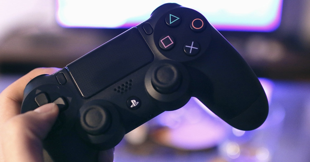 *Rumors* Controller PS4 akan didatangi dengan Touchscreen ...
