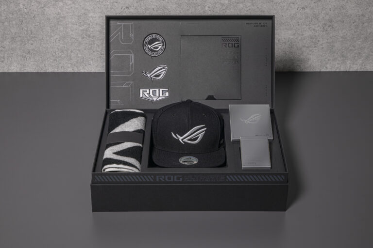 ROG Ultimate Fan Gift Pack Collection -2 - gamersantai.com